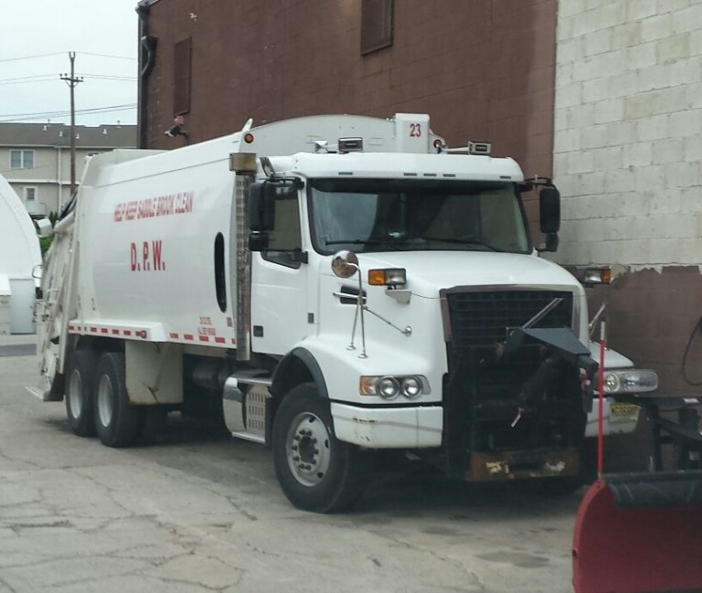 DPW Truck - Saddlebrooknj DPW